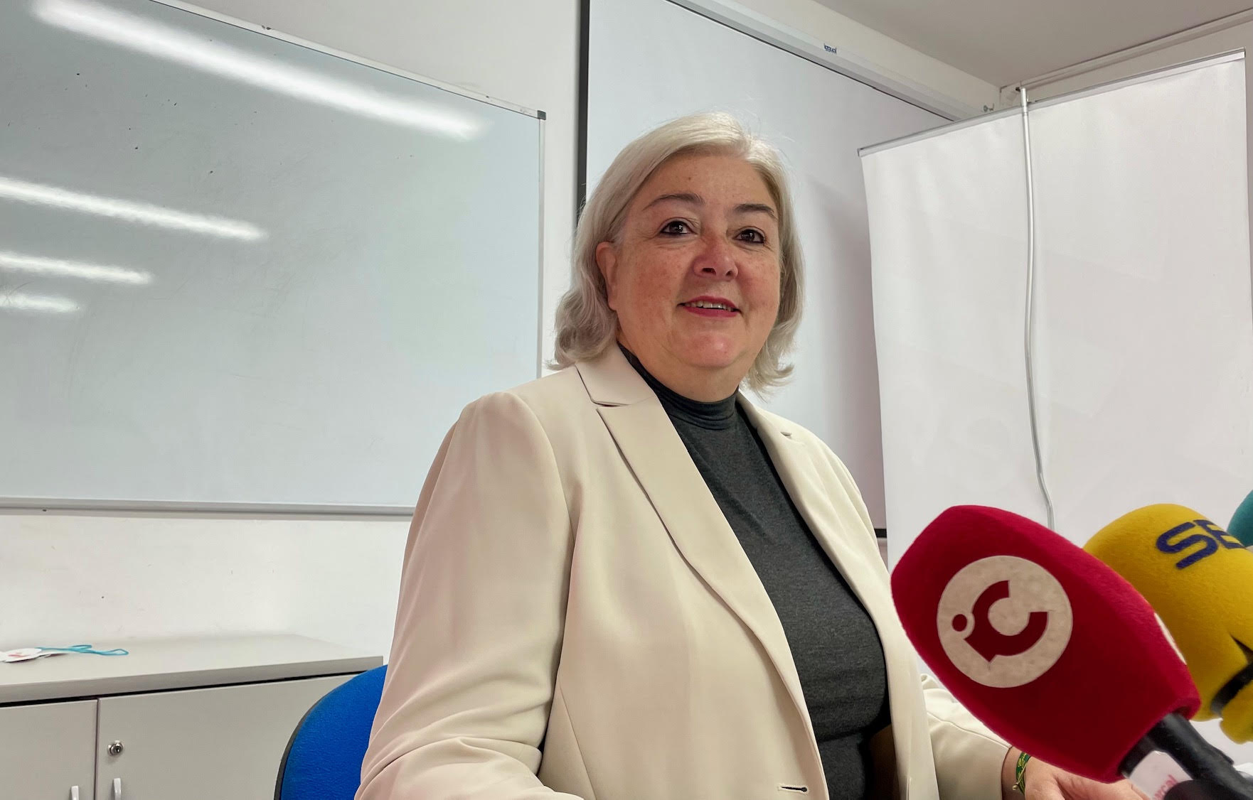 Vox pide el arreglo de caminos rurales, ampliar la plantilla de la ...