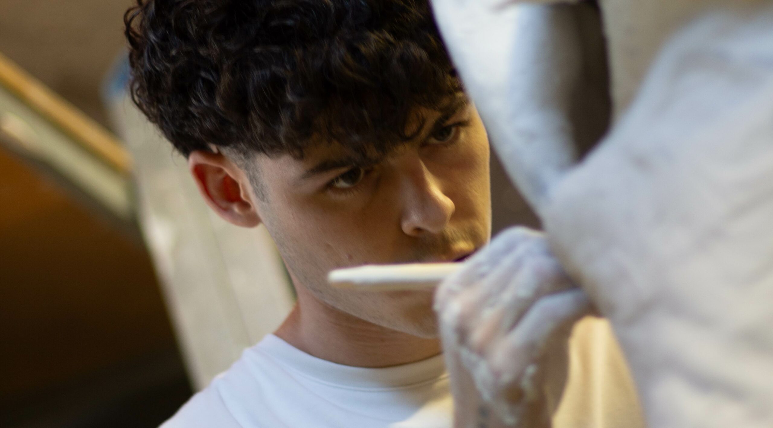 El joven escultor villenense Javier Lillo, en el Hormiguero este martes ...